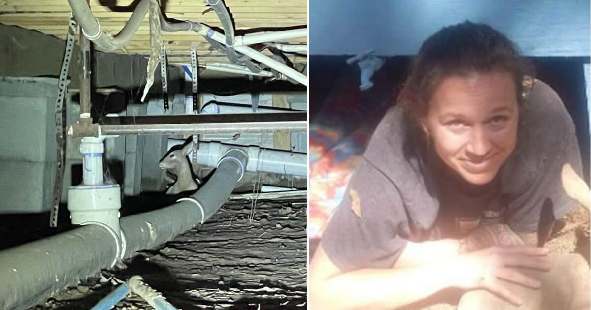 Kvinna kryper ner under huset för att rädda nödställt djur